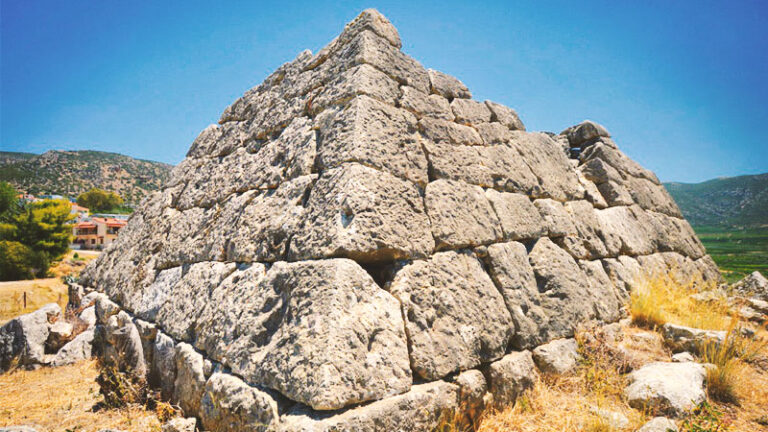 The Pyramids of Ancient Greece - Conexão UFO